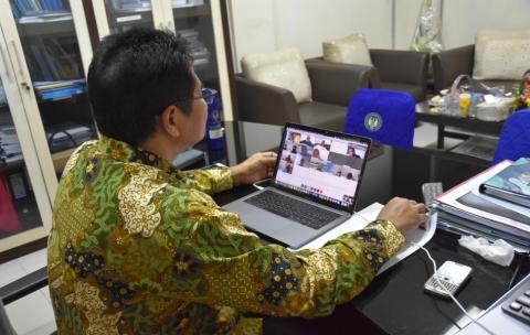 VIDEO CONFERENCE PENGADAAN PAKET DATA BANTUAN UNTUK MAHASISWA | Sekolah ...